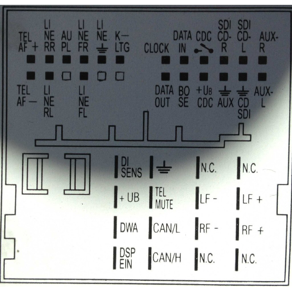 ctvadx002 - Audi Aux Adaptor Quadlock Connector